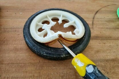 Can Bryan fix a broken Suzy laundry trundler? - Consumer NZ