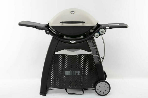 Weber Family Q Premium Q3200 Gas BBQ - Consumer NZ