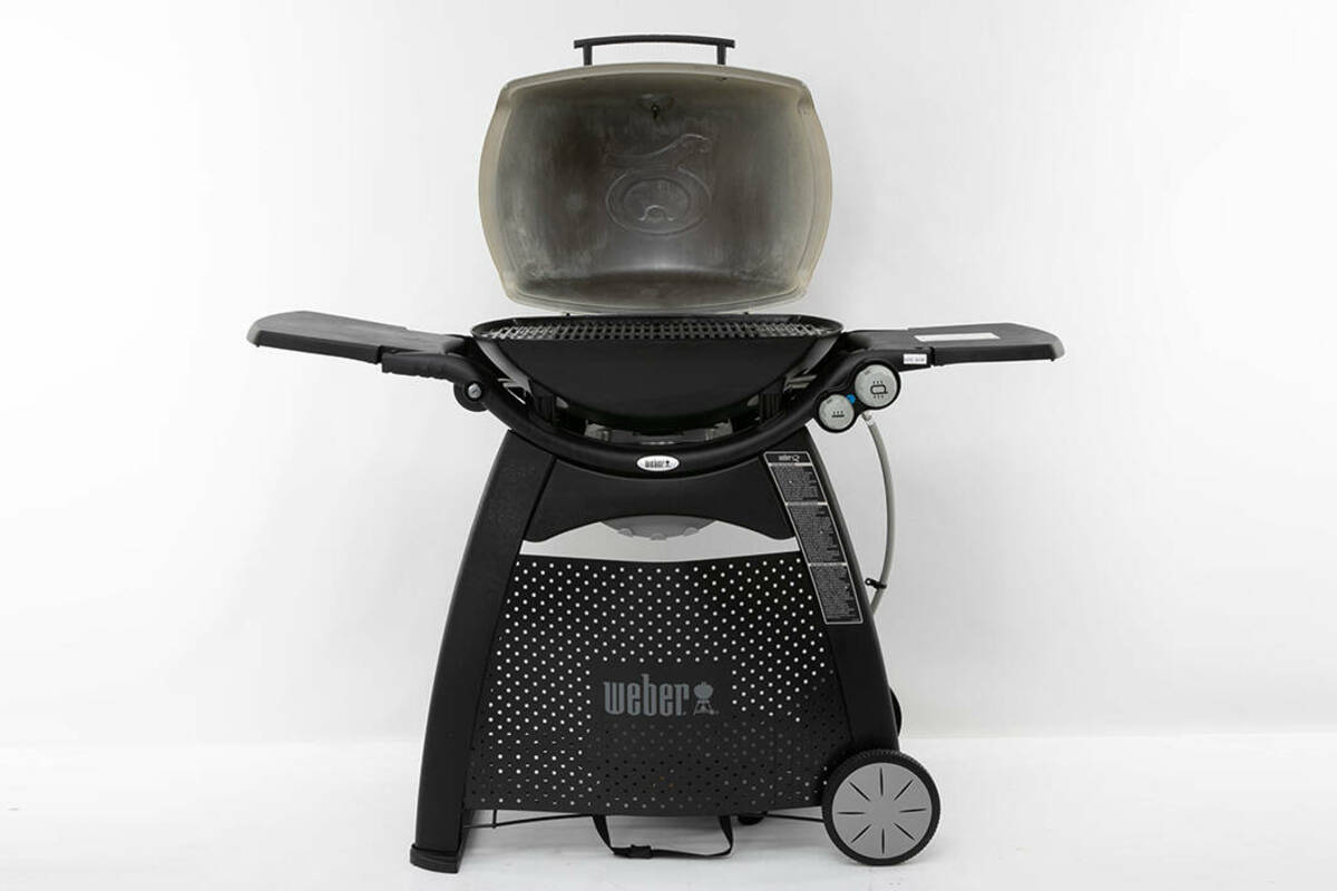 Weber Family Q Premium Q3200 Gas BBQ - Consumer NZ