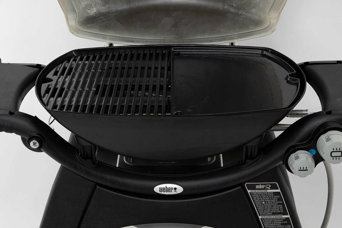 Weber Family Q Premium Q3200 Gas BBQ - Consumer NZ
